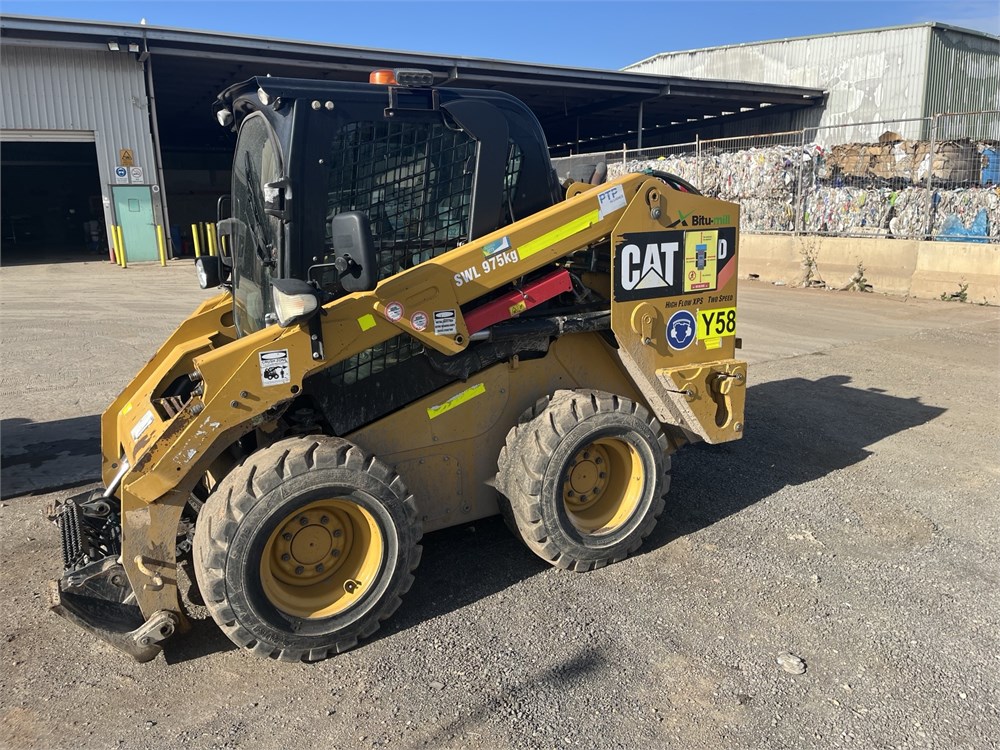 Australian Equipment Auctions - 2017 Caterpillar 246D Skid Steer